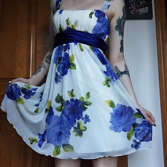 Dresses | Porcelin Blue Floral Dress | Poshmark